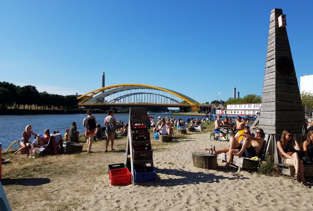 Top 15 Favorite Bars in Utrecht, NL - Voyage Scribe