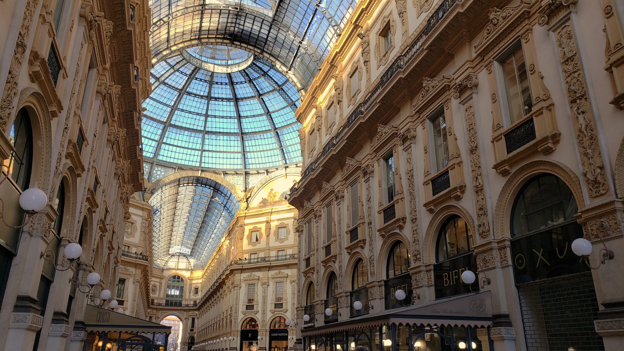 Writer's Travel Guide to Milan: Literary & Writing Spots - Voyage Scribe